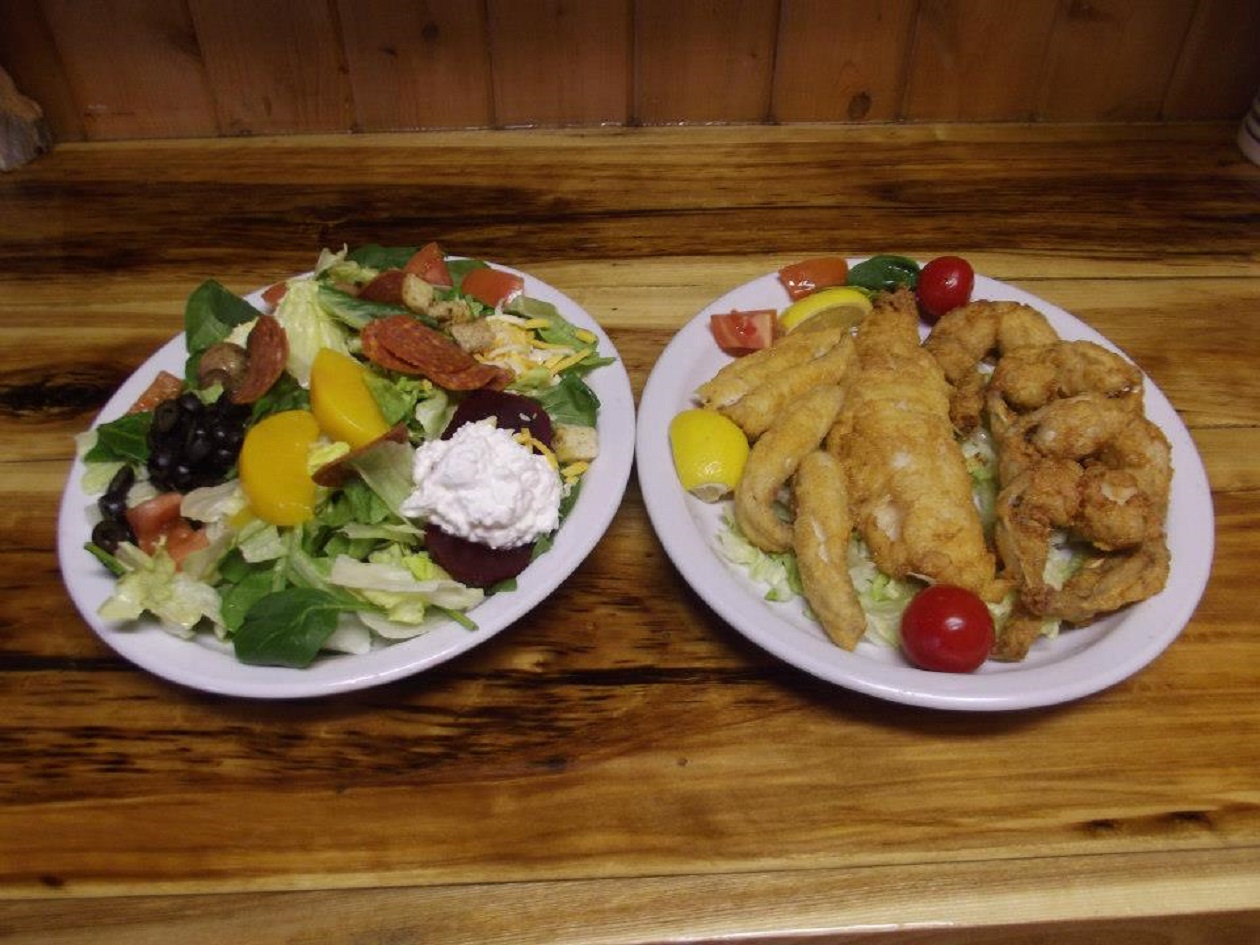 Raber Bay Bar & Restaurant | Michigan