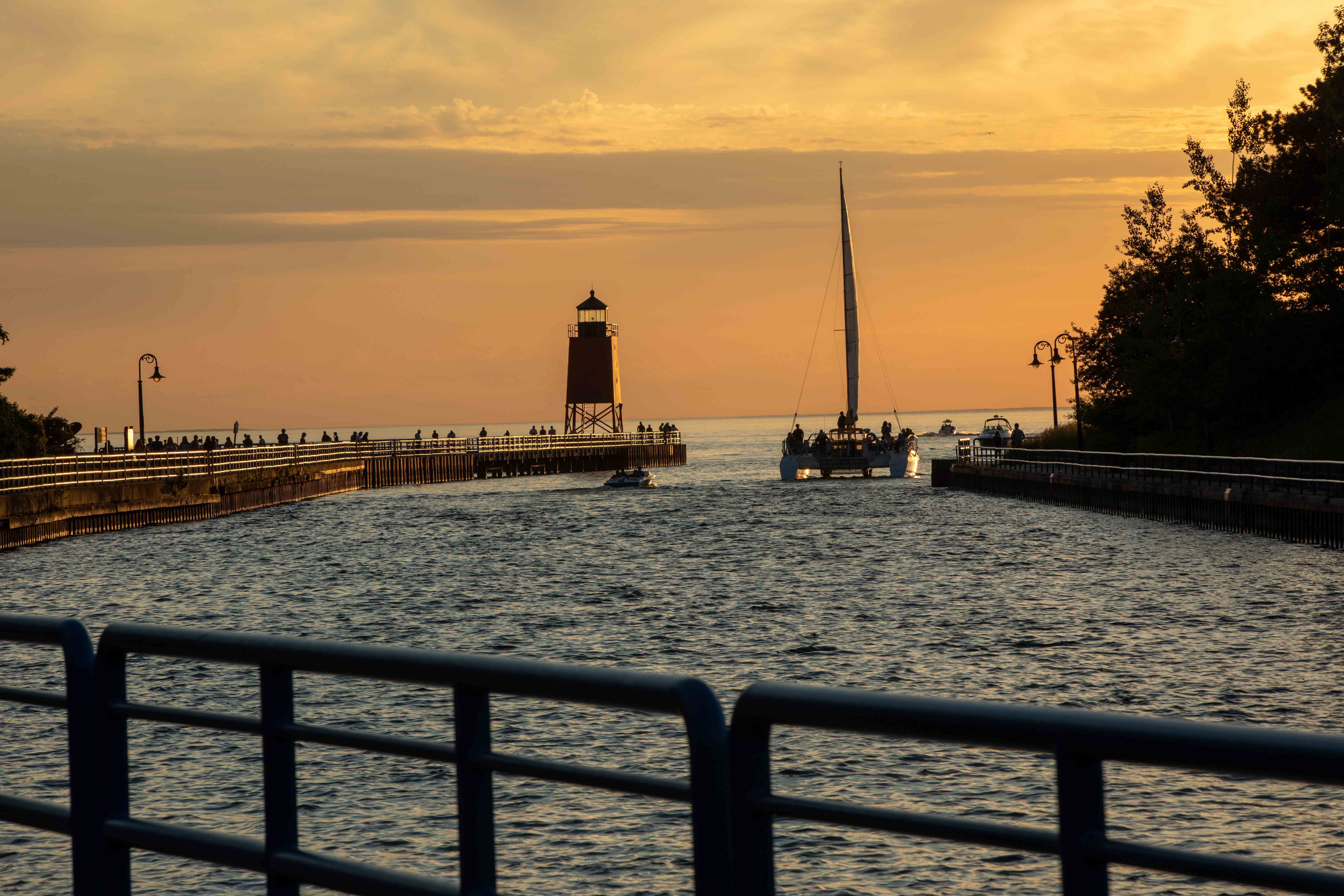 Weathervane Restaurant | Michigan