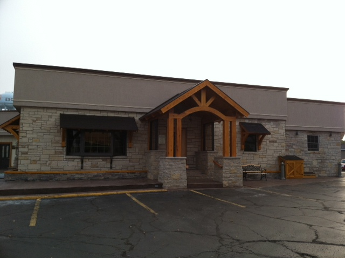 The Stonehouse & Carport Lounge | Michigan