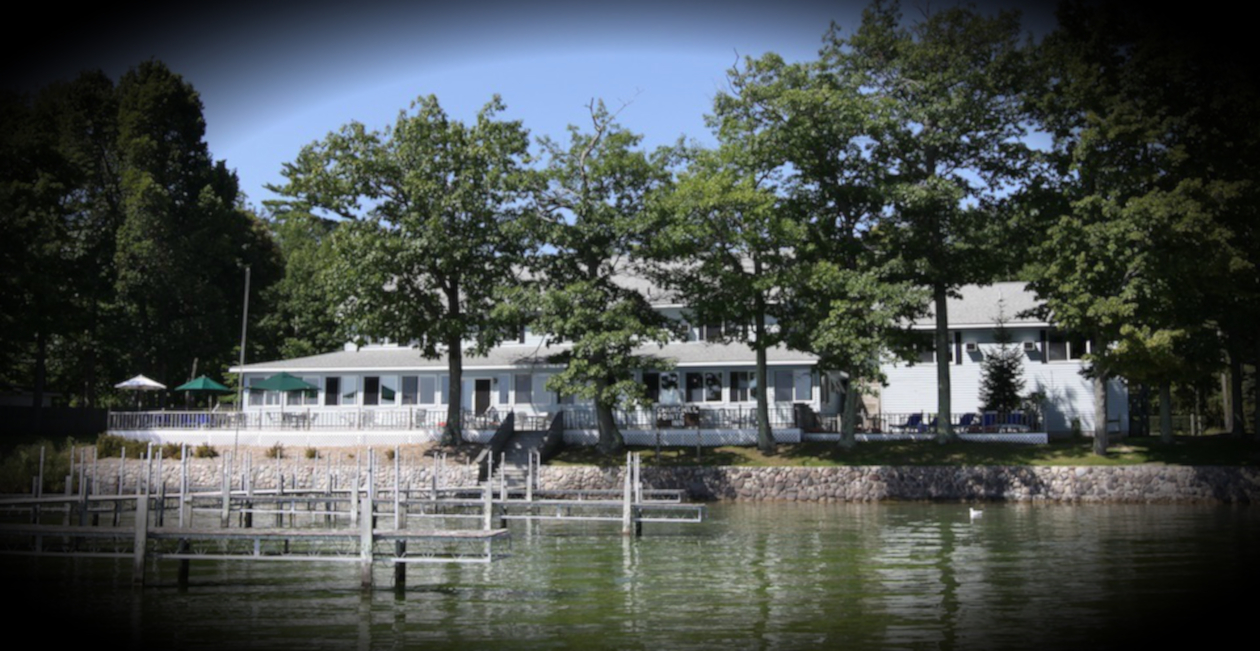 Churchill Pointe Inn | Michigan
