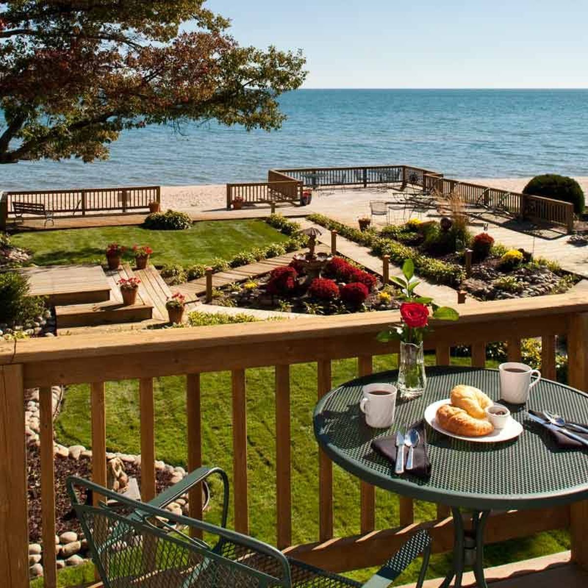Huron House Bed & Breakfast | Michigan