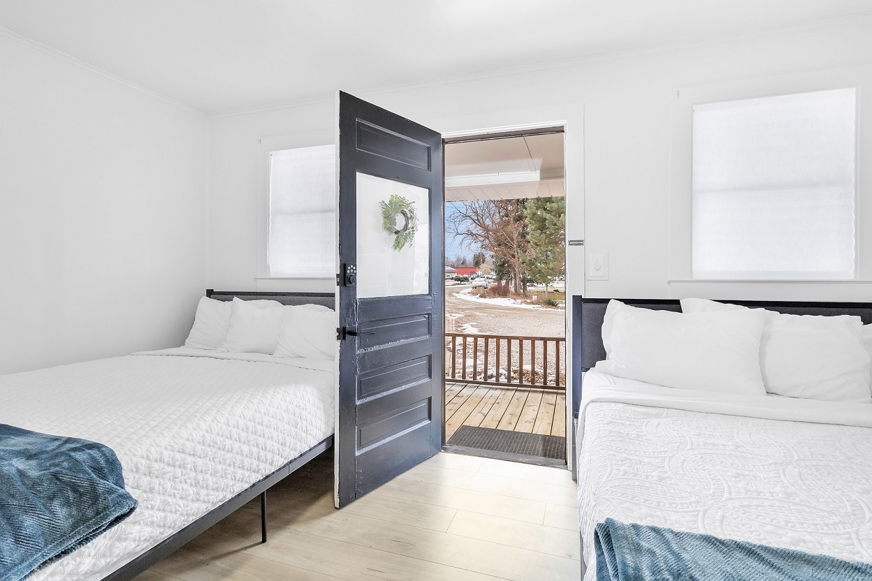 St. Johns Motel | Michigan