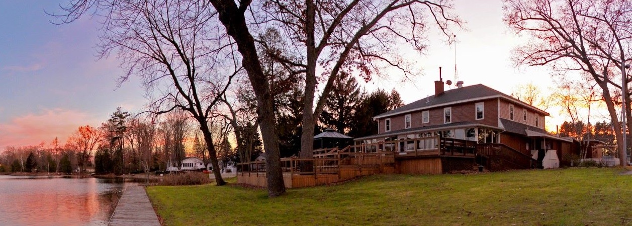 Clifford Lake Inn | Michigan