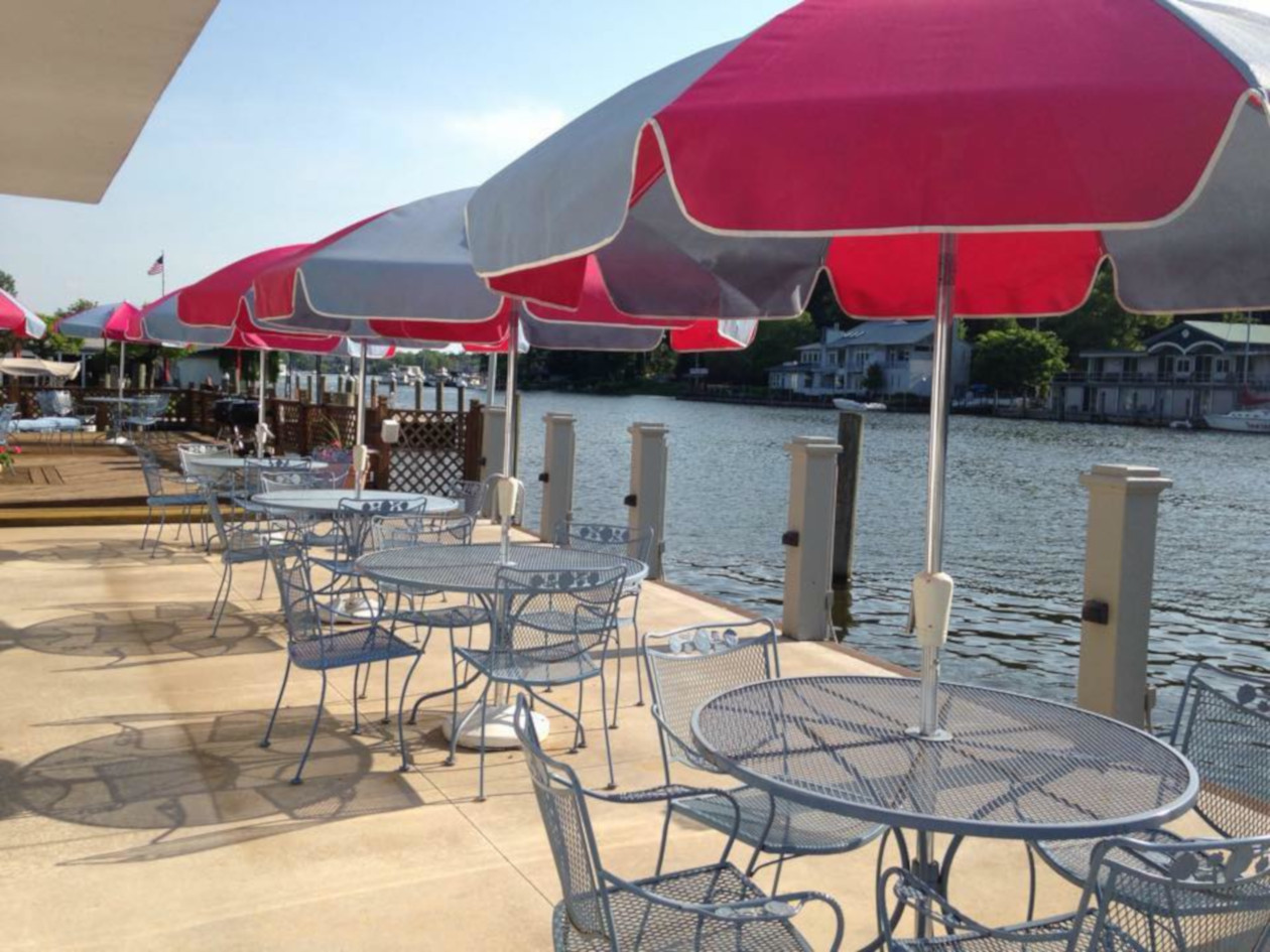 Bayside Inn | Michigan