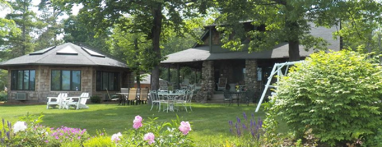 Whaleback Inn | Michigan