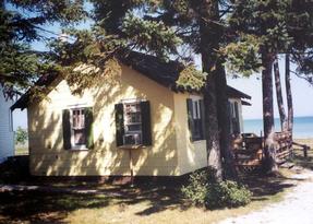 Beachcomber Motel on the Water | Michigan