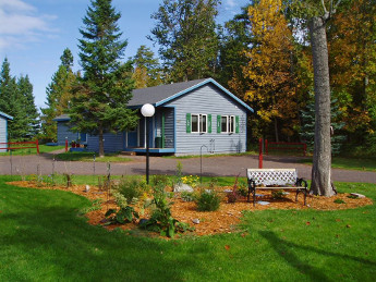 Mountain View Lodges and Gallery | Michigan