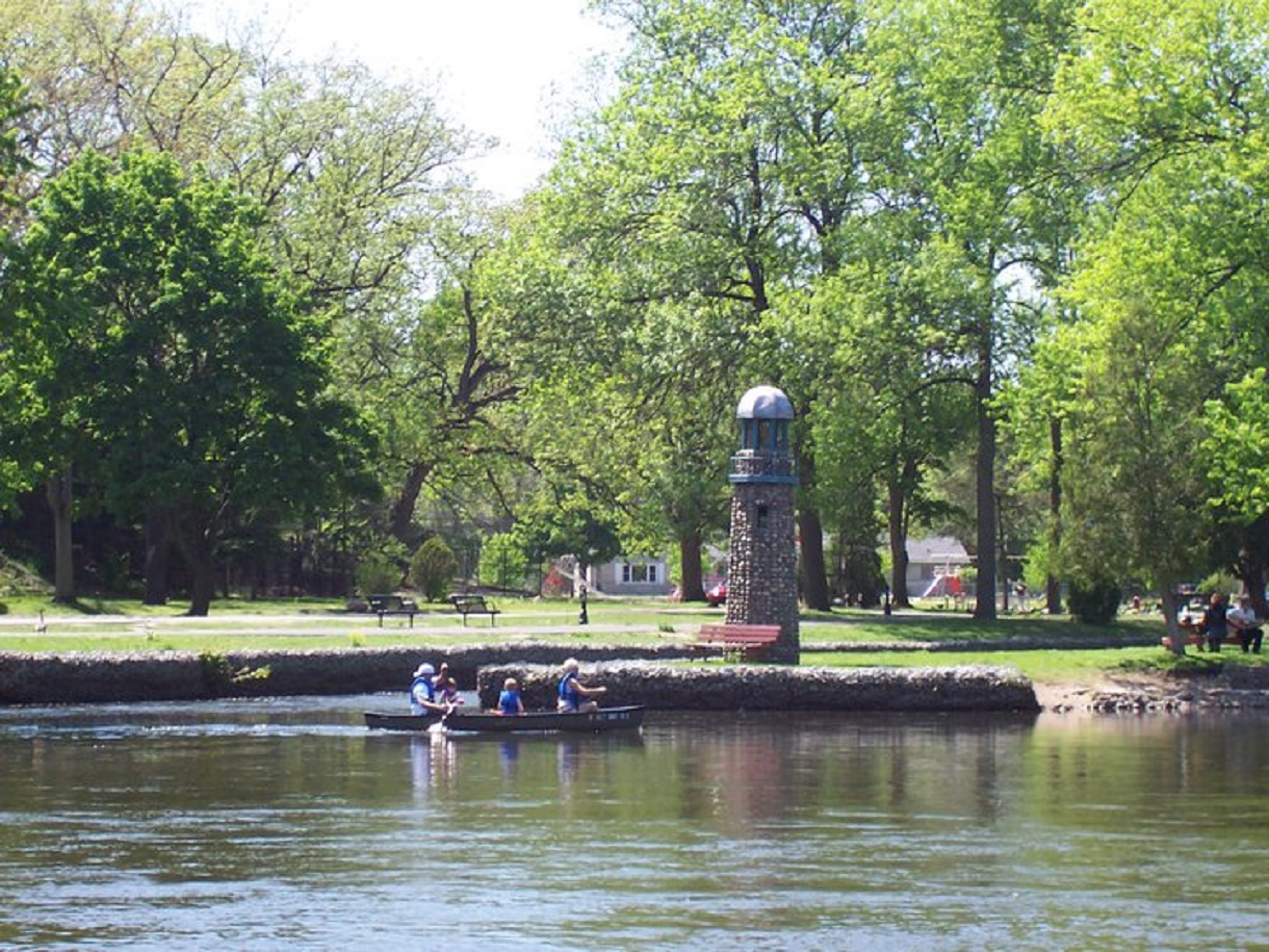 Liquid Therapy Canoe & Kayak Rental of Three Rivers | Michigan