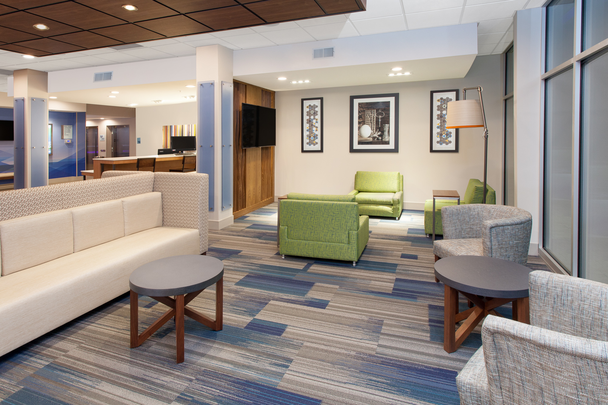Holiday Inn Express & Suites-Sterling Heights | Michigan