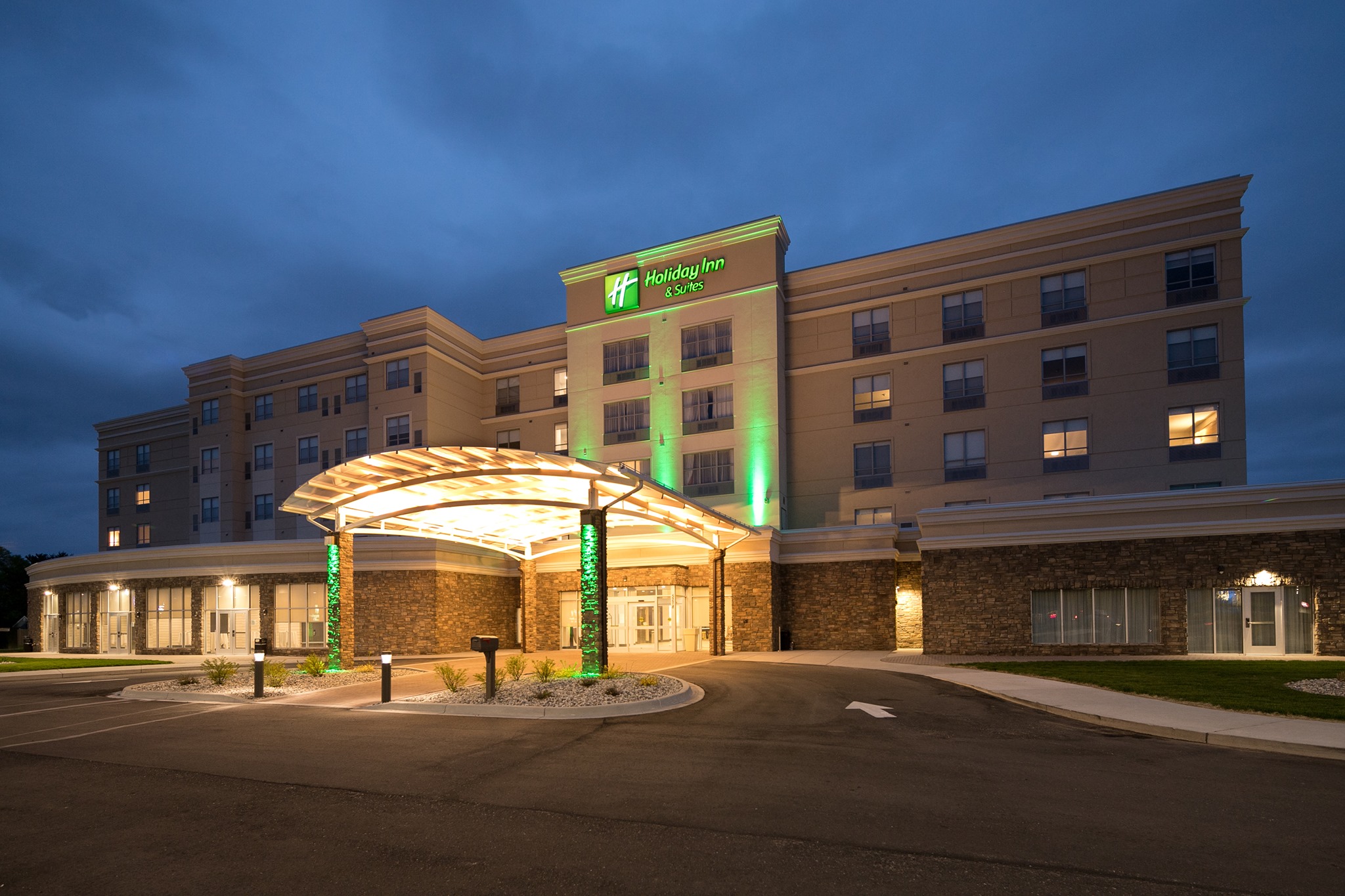Holiday Inn & Suites Mount Pleasant | Michigan