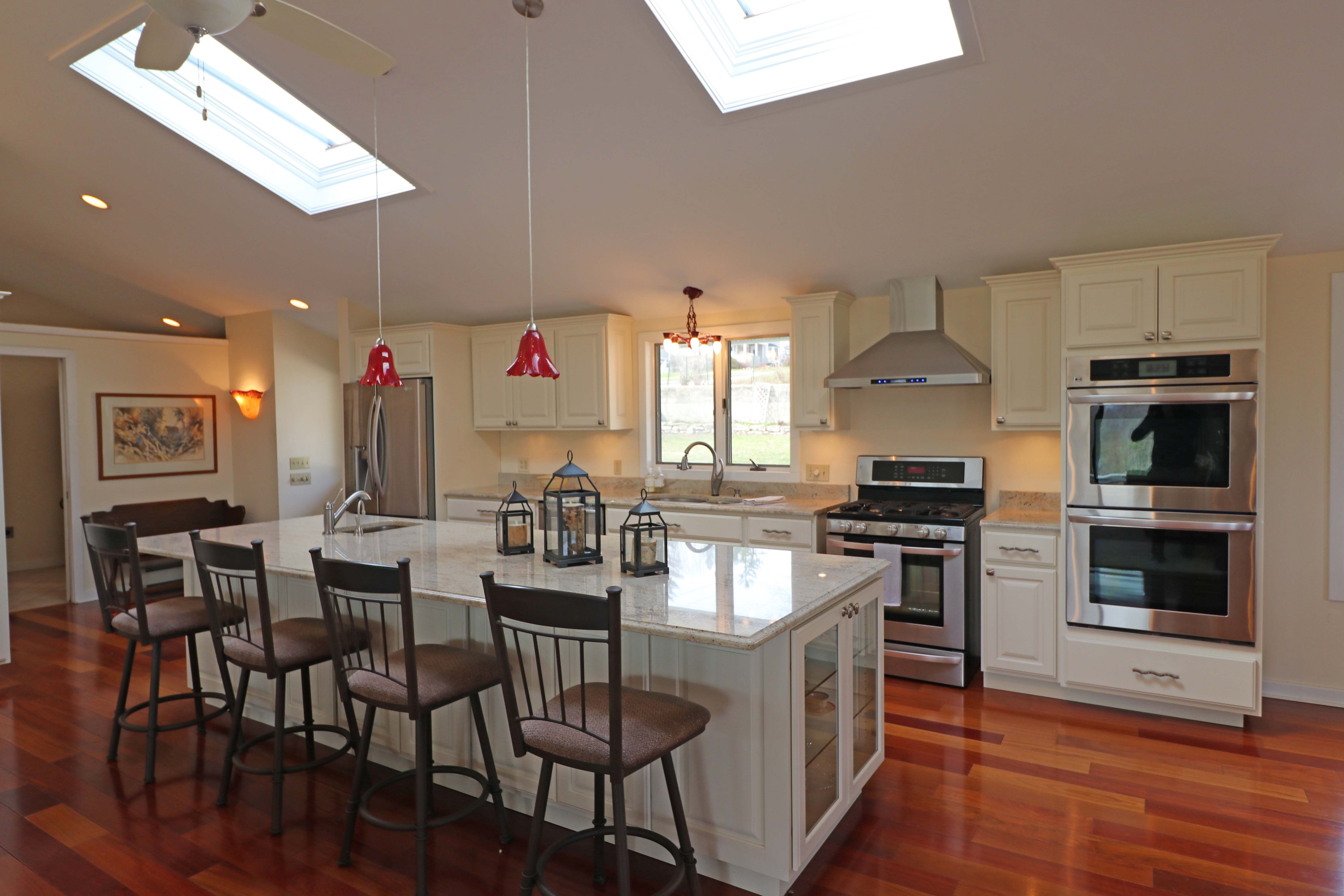 Holiday Vacation Rentals - Harbor Bluff in Harbor Springs | Michigan