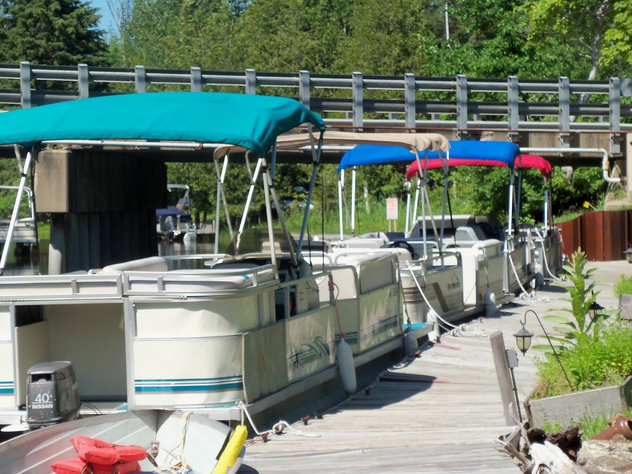 Riverside Marina, Fishing & Fun Center | Michigan