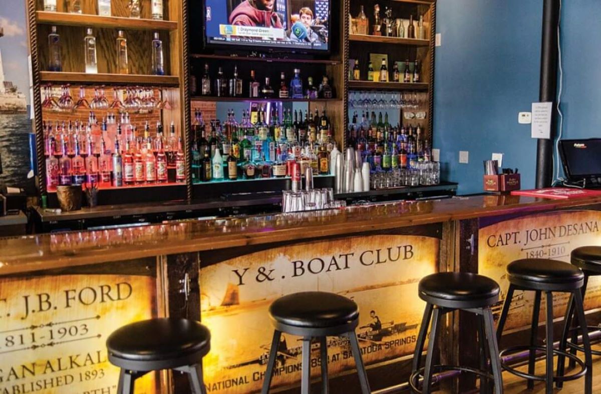 Captain's | Michigan