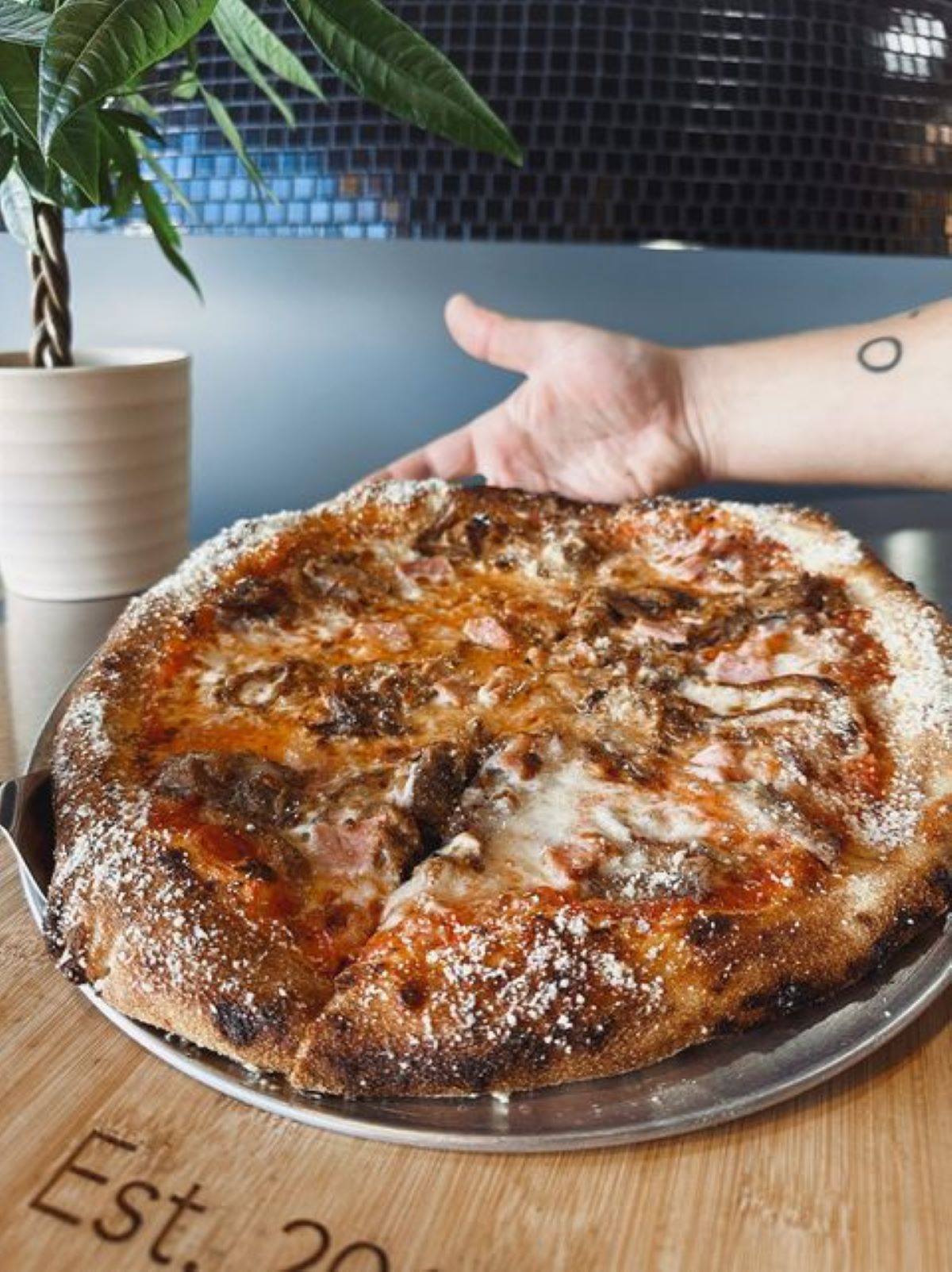 Captain's on Main | Michigan