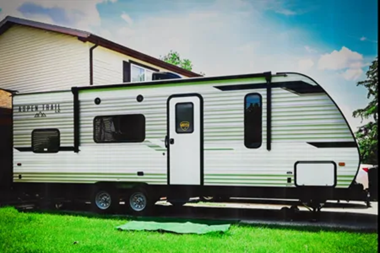 Temperance Camper Rental | Michigan