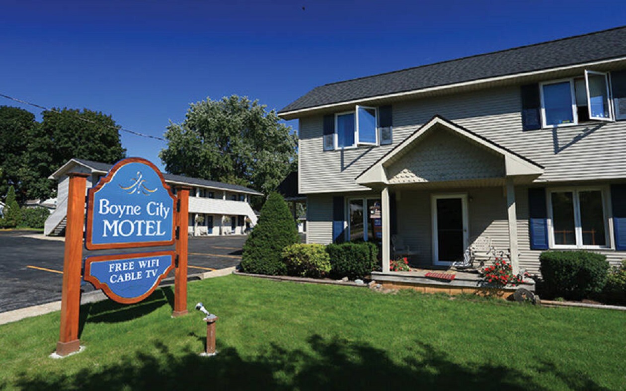 Boyne City Motel | Michigan