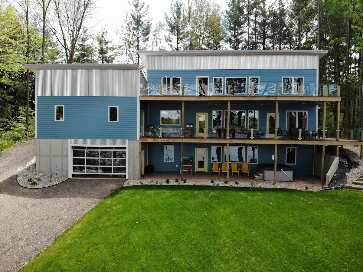Blue Lake House | Michigan