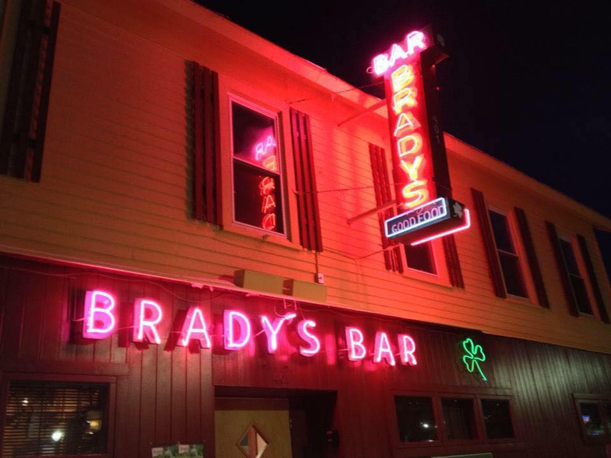 Brady's Bar | Michigan