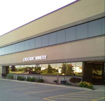 Cascade Winery & Sierra Rose Cellars | Michigan
