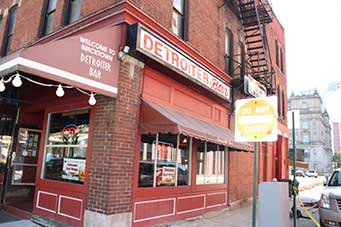 Detroiter Bar | Michigan